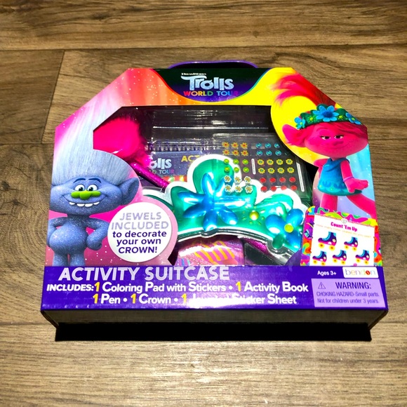 Trolls | Toys | Trolls 2 World Tour Activity Suitcase Large Coloring ...
